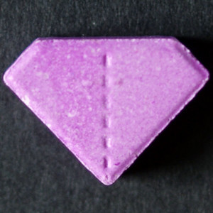 DrugsData.org (was EcstasyData): Test Details : Result #10884 - Purple ...