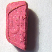 DrugsData.org (was EcstasyData): Test Details : Result #4227 - Pink UPS ...